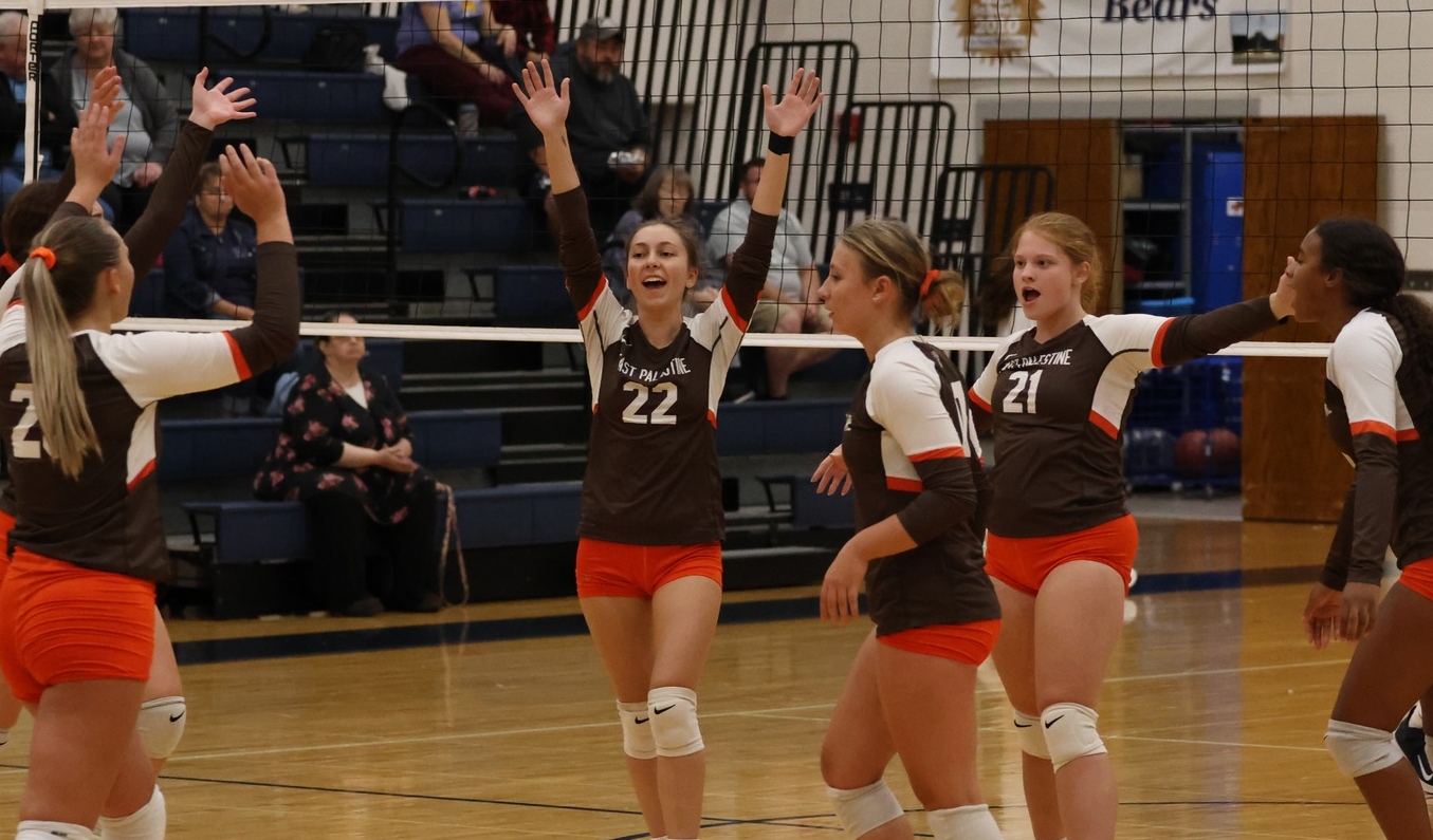 LADY DOGS BUST OUT BROOMS ON SENIOR NIGHT - Your Sports Network
