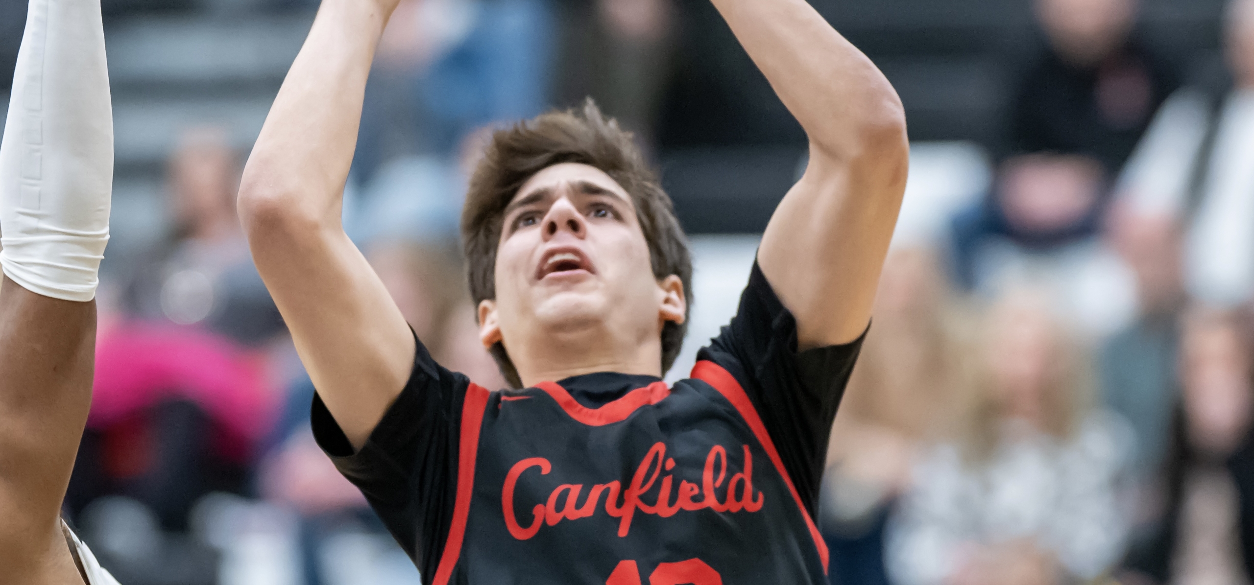 STRONG CANFIELD FINISH EARNS ROAD VICTORY - Your Sports Network