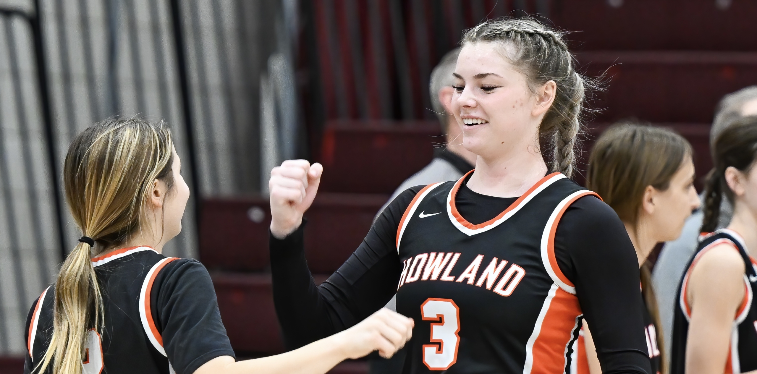 HOWLAND DOMINATES IN THEIR REGULAR SEASON FINALE - Your Sports Network