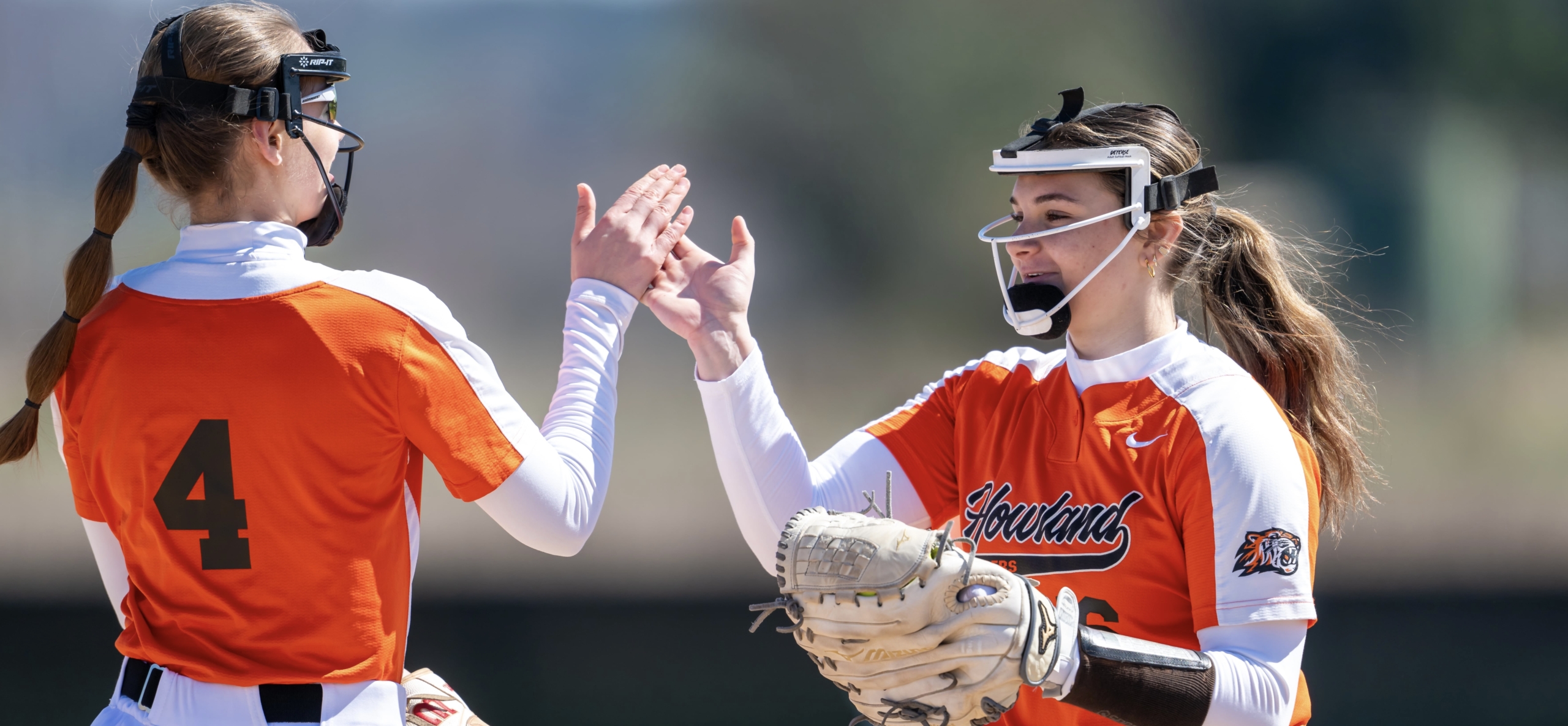 HOWLAND FINDS A GROOVE - Your Sports Network