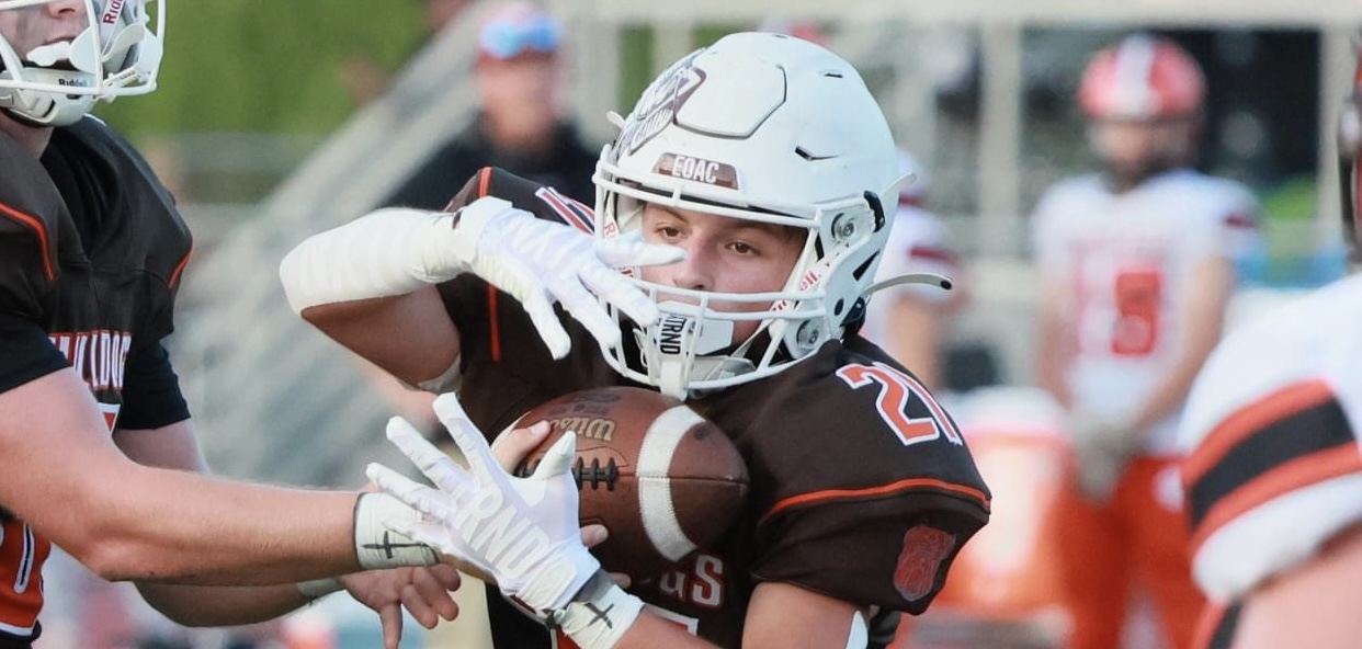 FORWARD BULLDOGS; EP TAMES NEWTON FALLS - Your Sports Network