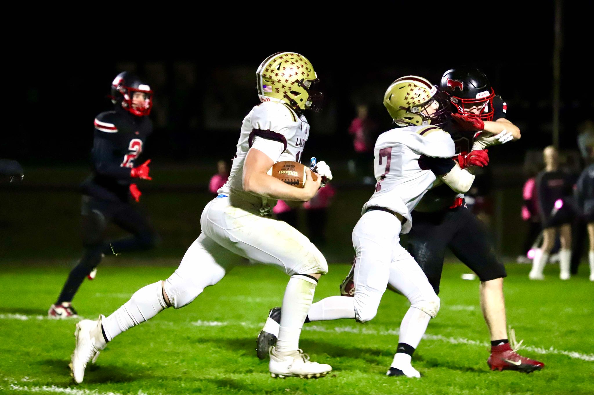 LAKERS SHUTOUT MUSTANGS SETTING UP FOR NAC CHAMPIONSHIP GAME IN WEEK 9 ...