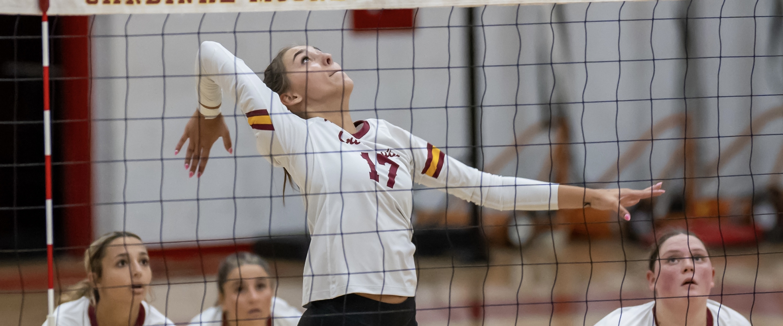 MOONEY BREAKS OUT OF THE GATES - Your Sports Network