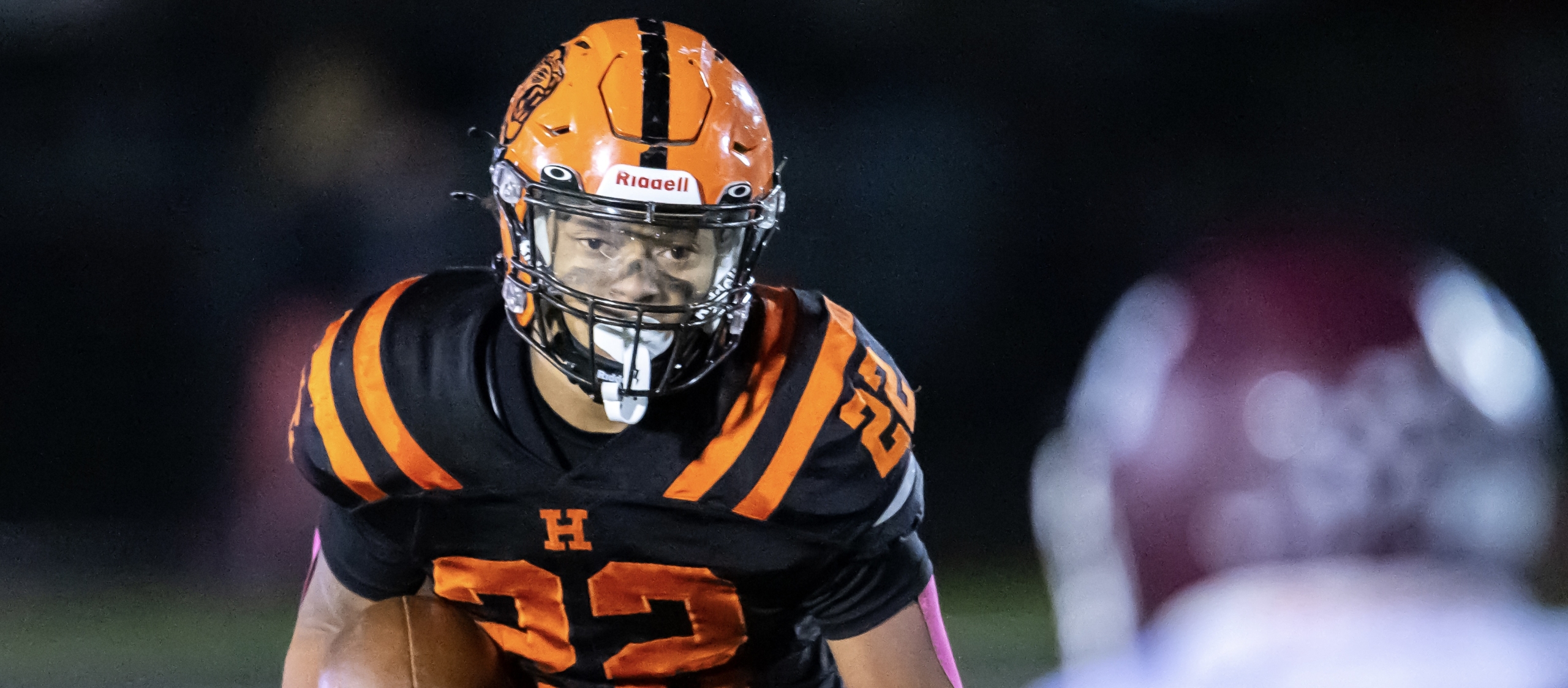 HOWLAND COMES OUT ON TOP OF DEFENSIVE BOUT - Your Sports Network